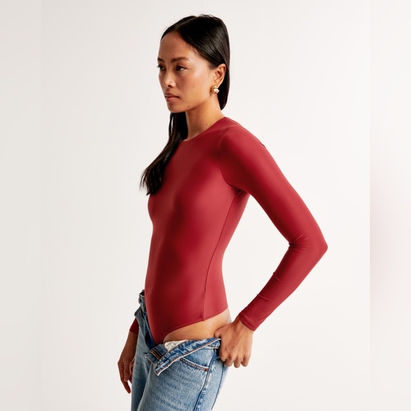 Abercrombie & Fitch | Tops | Abercrombie Soft Matte Seamless Longsleeve Crew Bodysuit In Red ...
